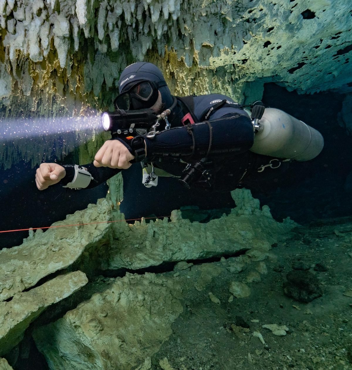 Cave Diver Specialities » Learn to Cave Dive